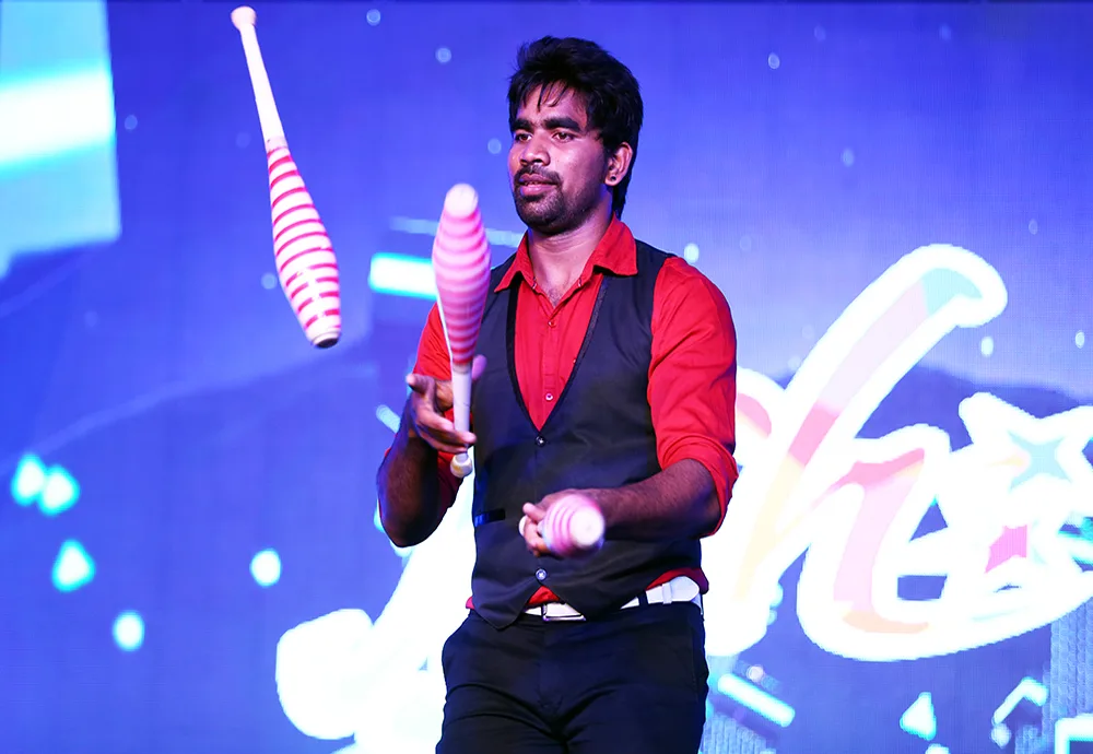 Top Entertainment Company India | Live Event Performers | LED Tron ...